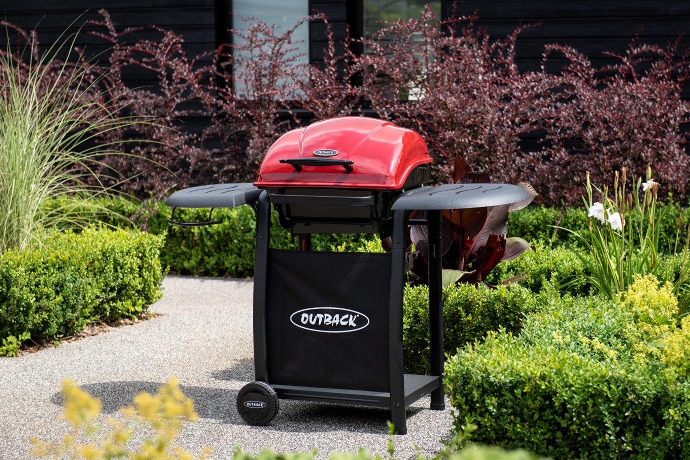 Outback Grill Guides: On Choosing Your Charcoal BBQ | Blogs | Outback ...