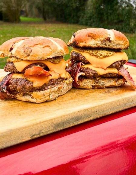 Hot Cross Bun burgers | Outback Barbecues